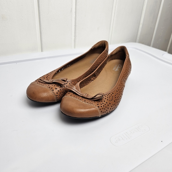 Clarks | Shoes | Clarks Bendables Brown Perforated Leather Slip On ...